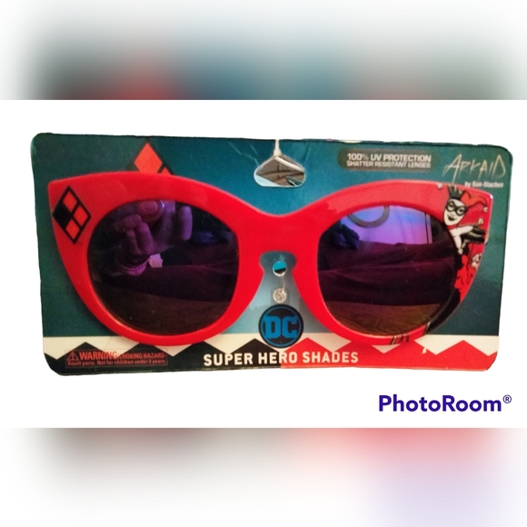 DC | Accessories | Nwt Dc Superhero Shades Red Harley Quinn Cat Eye ...